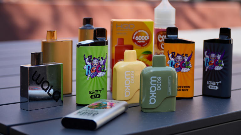 Research finds almost all vape stores in WA closed following law reform ...