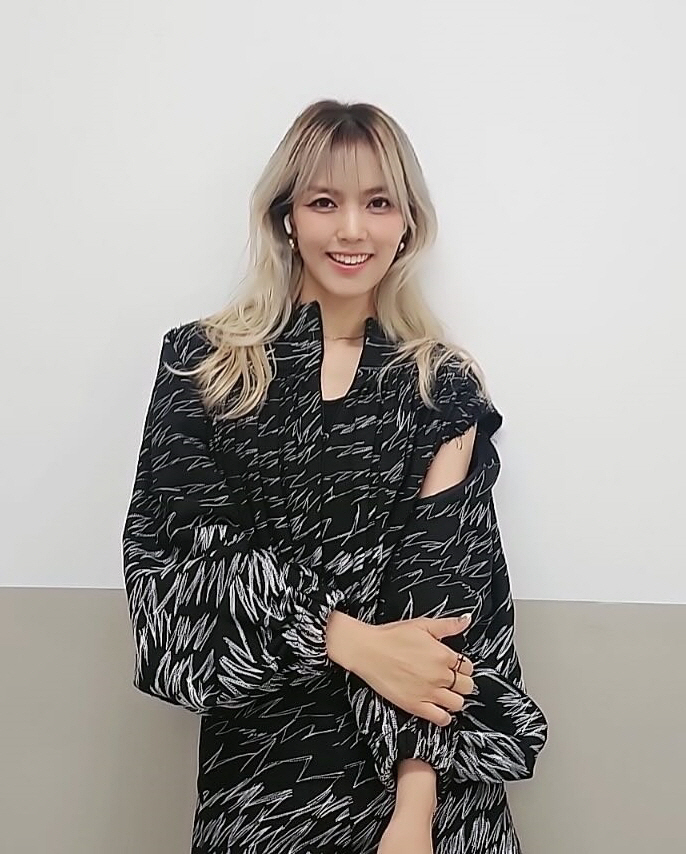 Sohyang divorced her ex two years ago...Married at the age of 20 → 25 ...