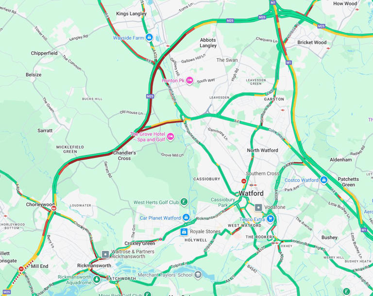 Drivers face major delays on M25 after four-car crash