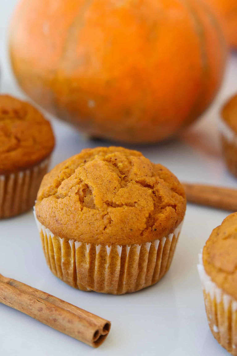 Sweet Fluffy Pumpkin Muffins