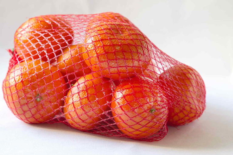 The Real Reason Oranges Come in a Red Mesh Bag