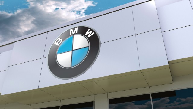 BMW partners with innovative firm that could transform EV market ...