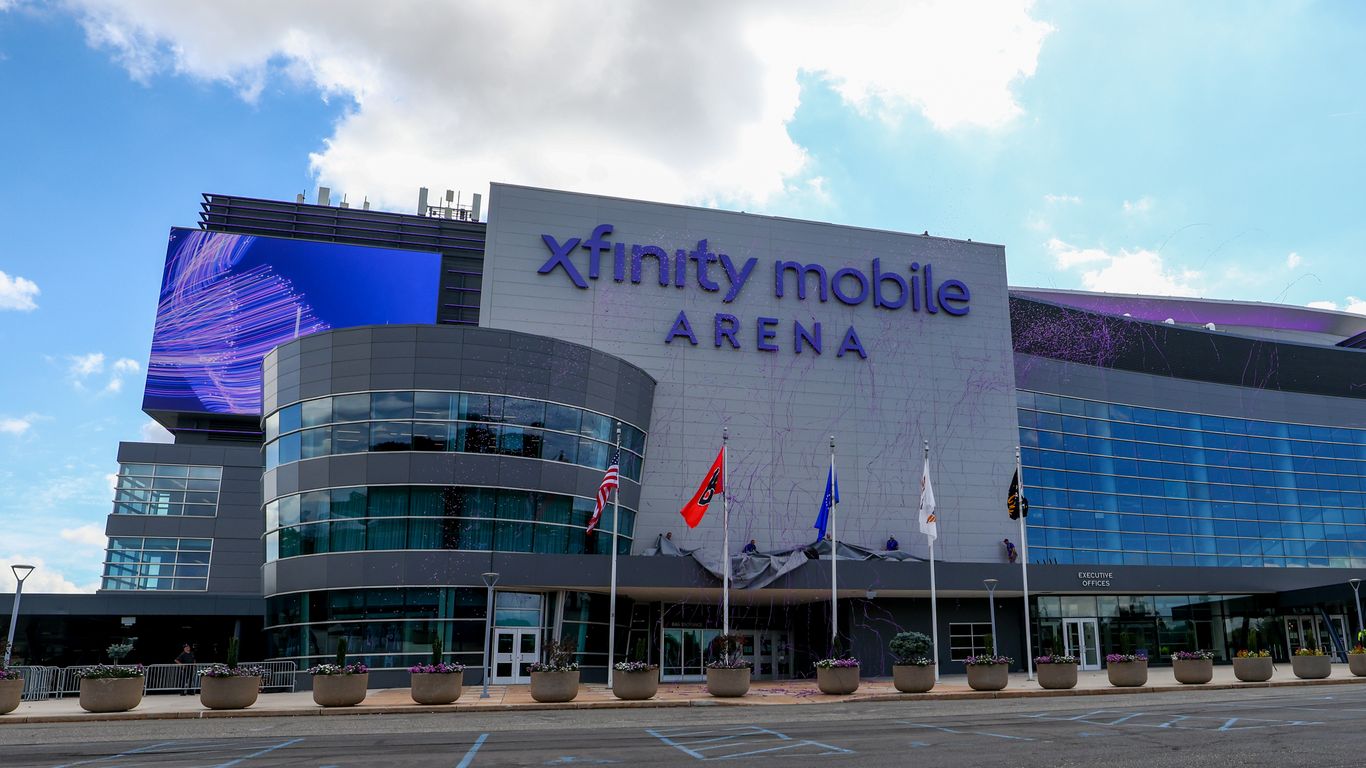 Xfinity Mobile Arena debuts in South Philadelphia