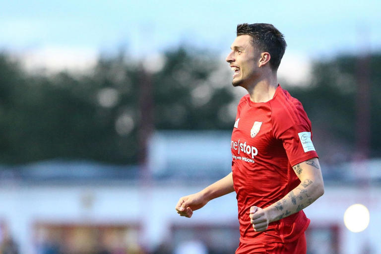 Scarborough Athletic's flying start earns 2-1 home midweek victory ...