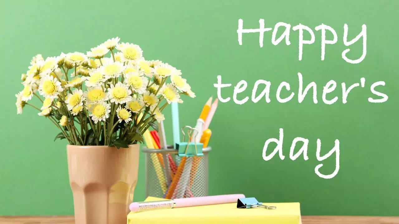 Happy Teachers Day 2025: 190+ Wishes, Messages, Quotes, Images ...