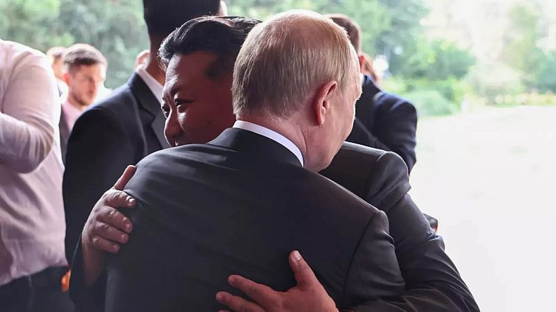 Vladimir Putin thanks Kim Jong-un for supplying North Korean troops to ...