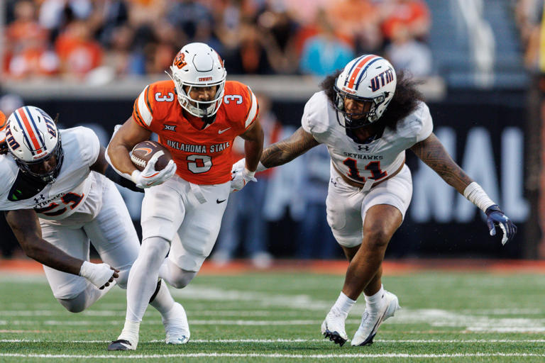 What should the Oregon Ducks expect from Oklahoma State Cowboys' offense?