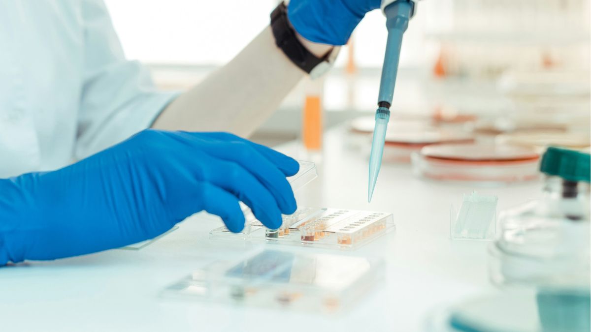 Une nouvelle radiothérapie révolutionnaire efface les traces de cancer ...