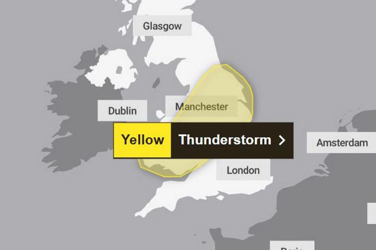 Met Office issues thunderstorm alert for seven UK areas as 'lightning ...