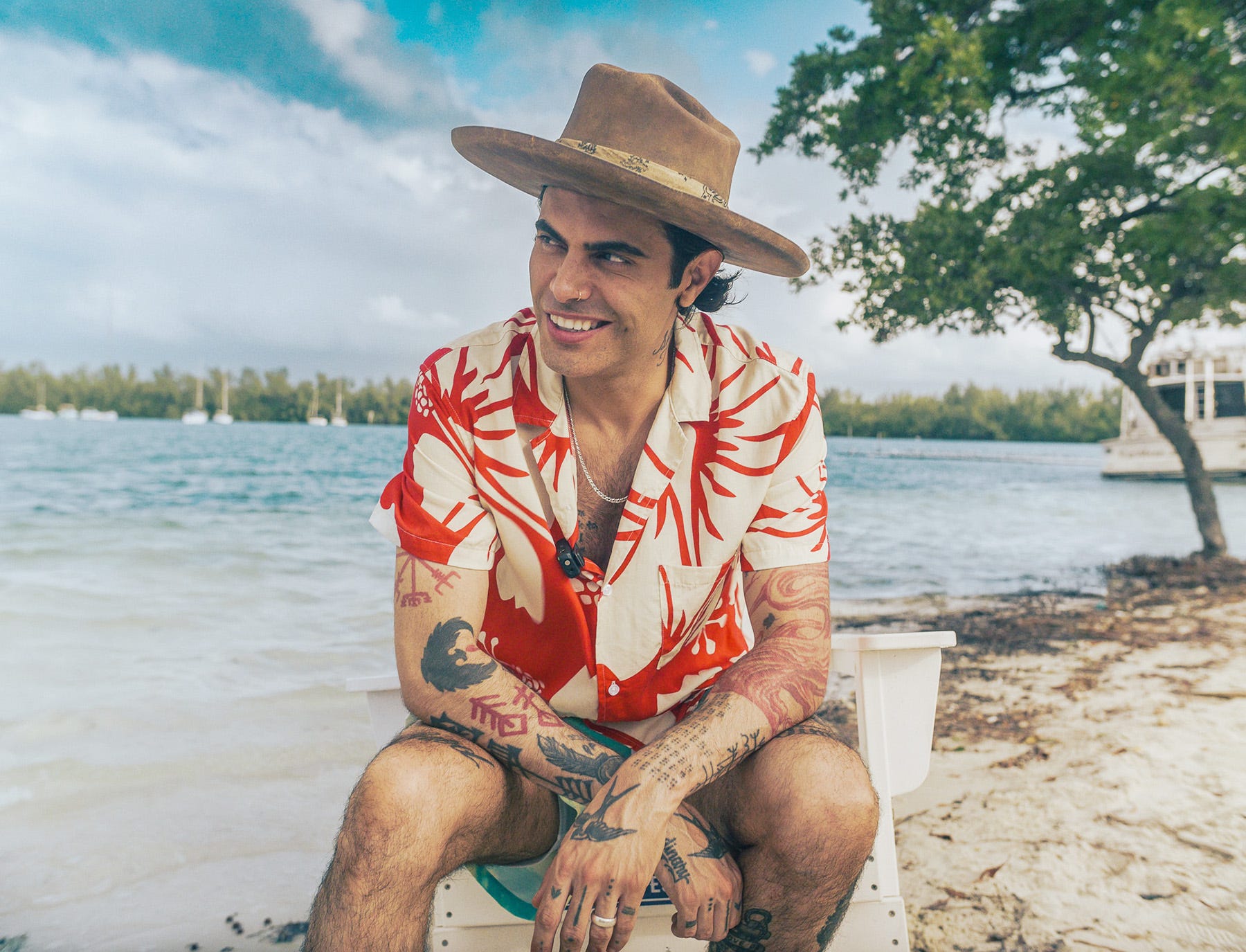 From 'Good Time' to 'Sandcastles,' Niko Moon brings positivity, coastal ...