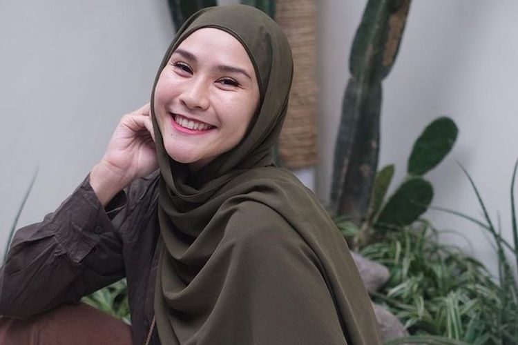 Sindir Wapres Gibran Bertemu Ojol, Zaskia Adya Mecca: Cari Abang Ojek ...