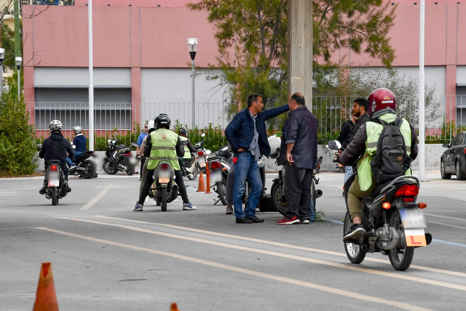 Αυτές είναι οι 6 νέες υπηρεσίες για διπλώματα οδήγησης και άδειες ...