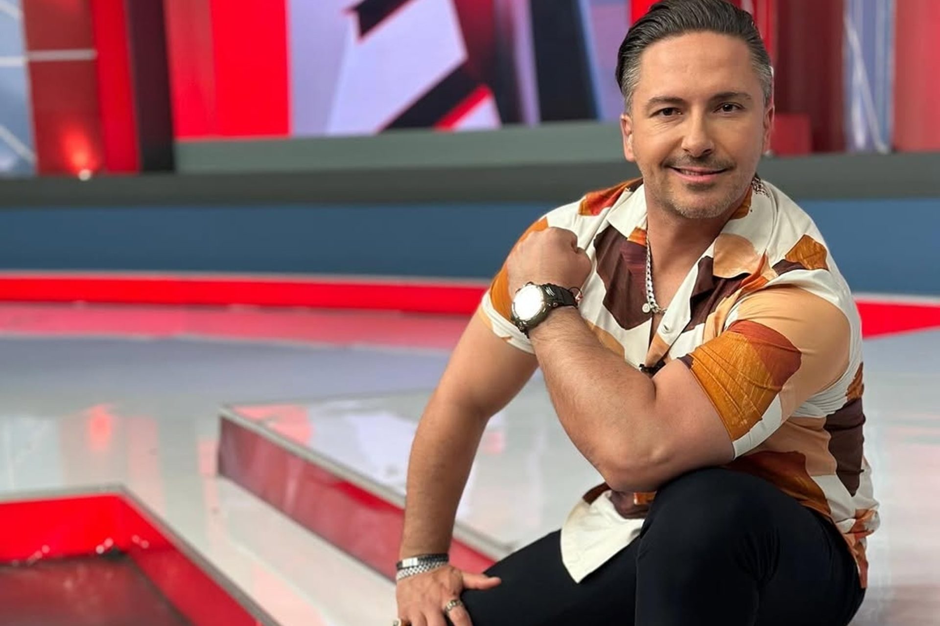 Tras 17 años en TV Azteca, Alex Bisogno regresa a la pantalla con ...
