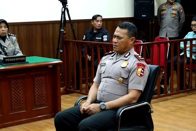Kasus Meninggalnya Affan Kurniawan: Kompol Kosmas Kaju Gae masih Pikir-pikir Ajukan Banding usai ...