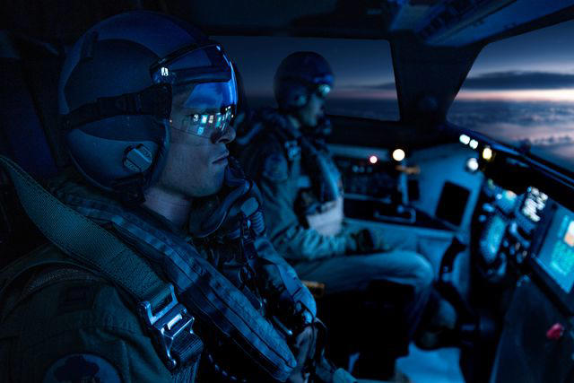 Idris Elba and Rebecca Ferguson race to stop a nuclear attack in ...