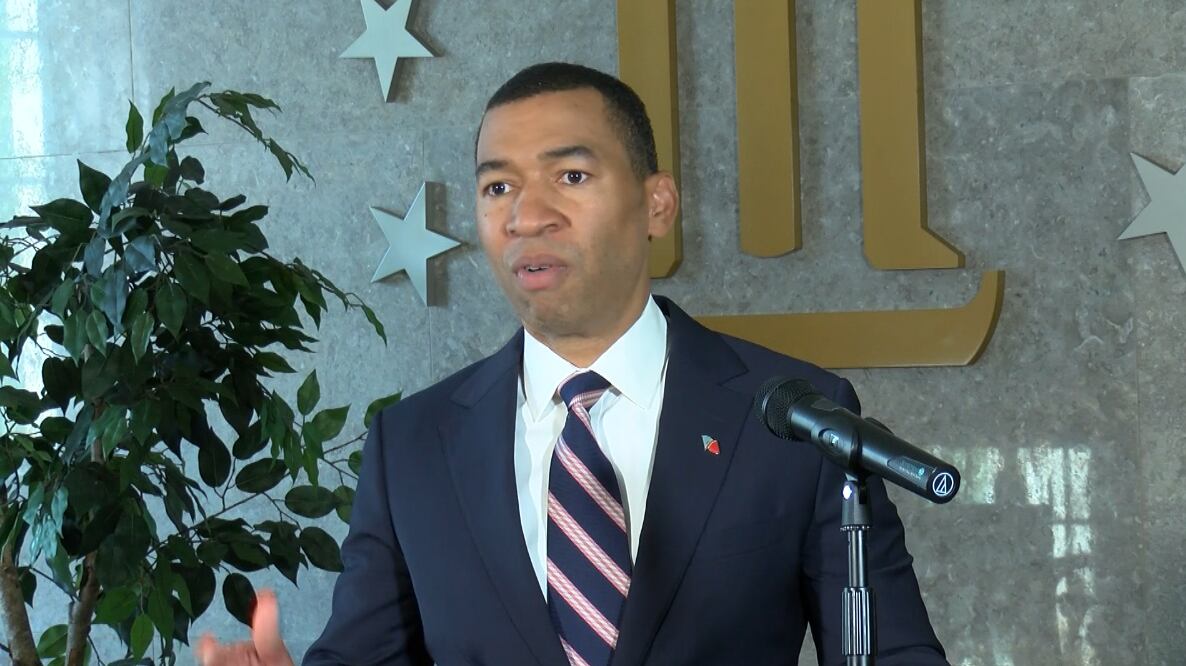 LIVE: Mayor Reed to hold monthly briefing at 9:30 a.m.