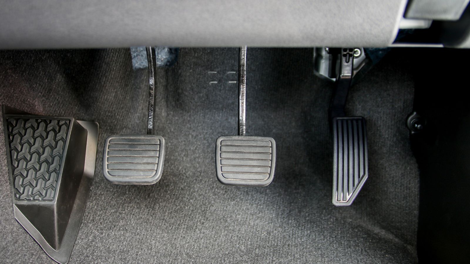 8 manual transmission mistakes even experienced drivers make
