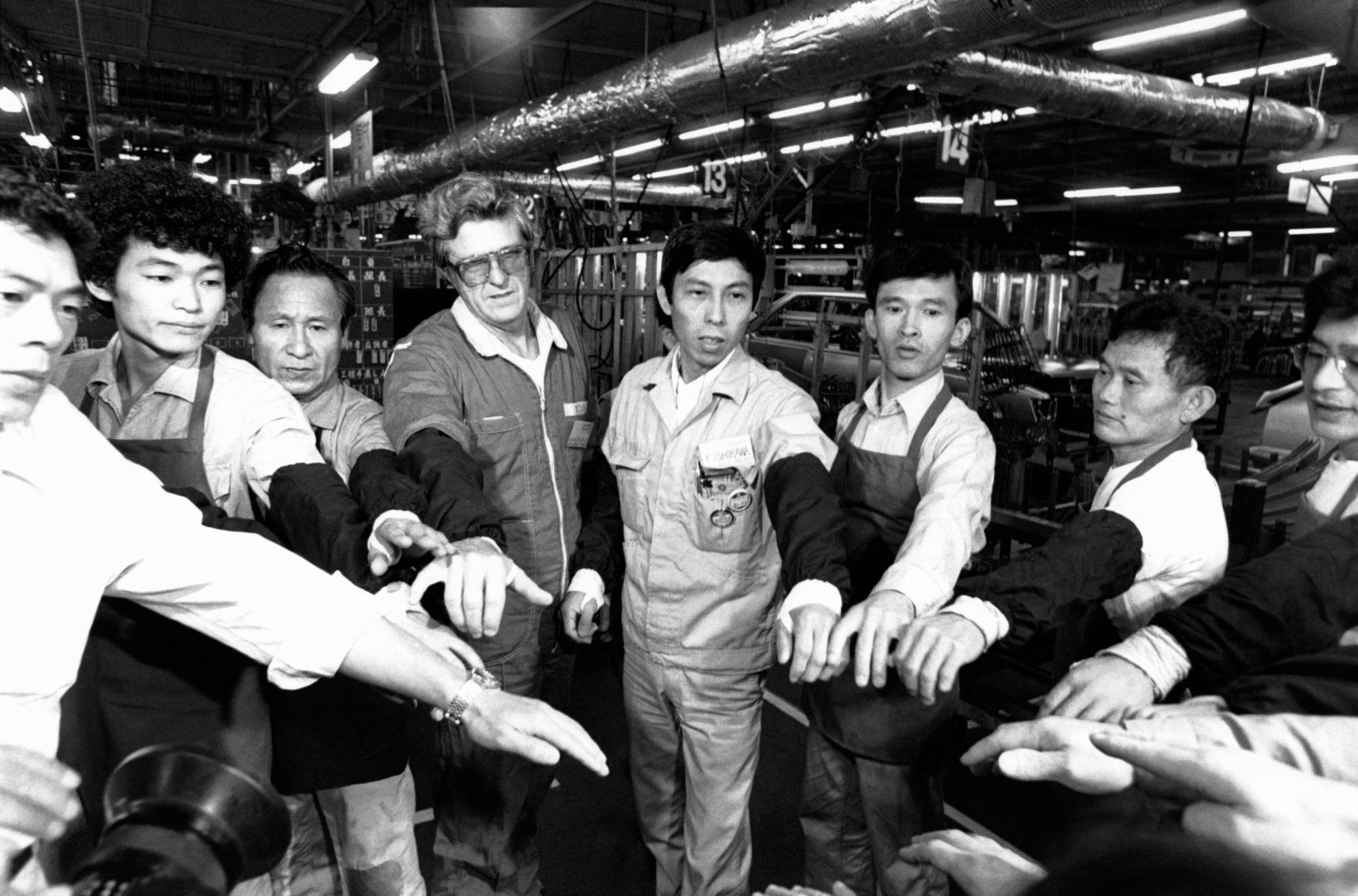 2 MIT professors offer a case study to consider for AI adoption: GM ...