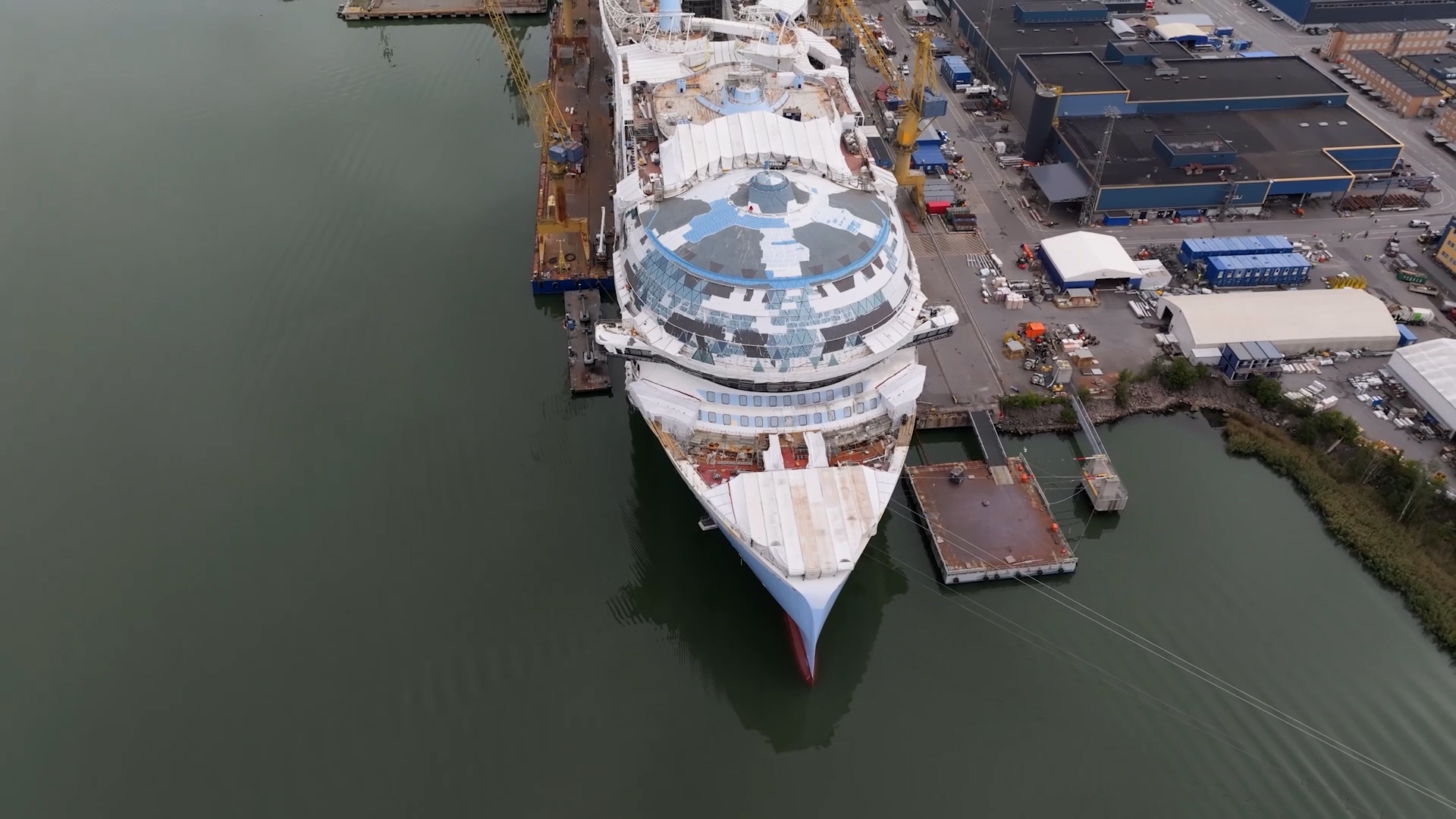 RAW VIDEO: Legend Of The Seas! The World's Largest Cruise Ship Is Afloat