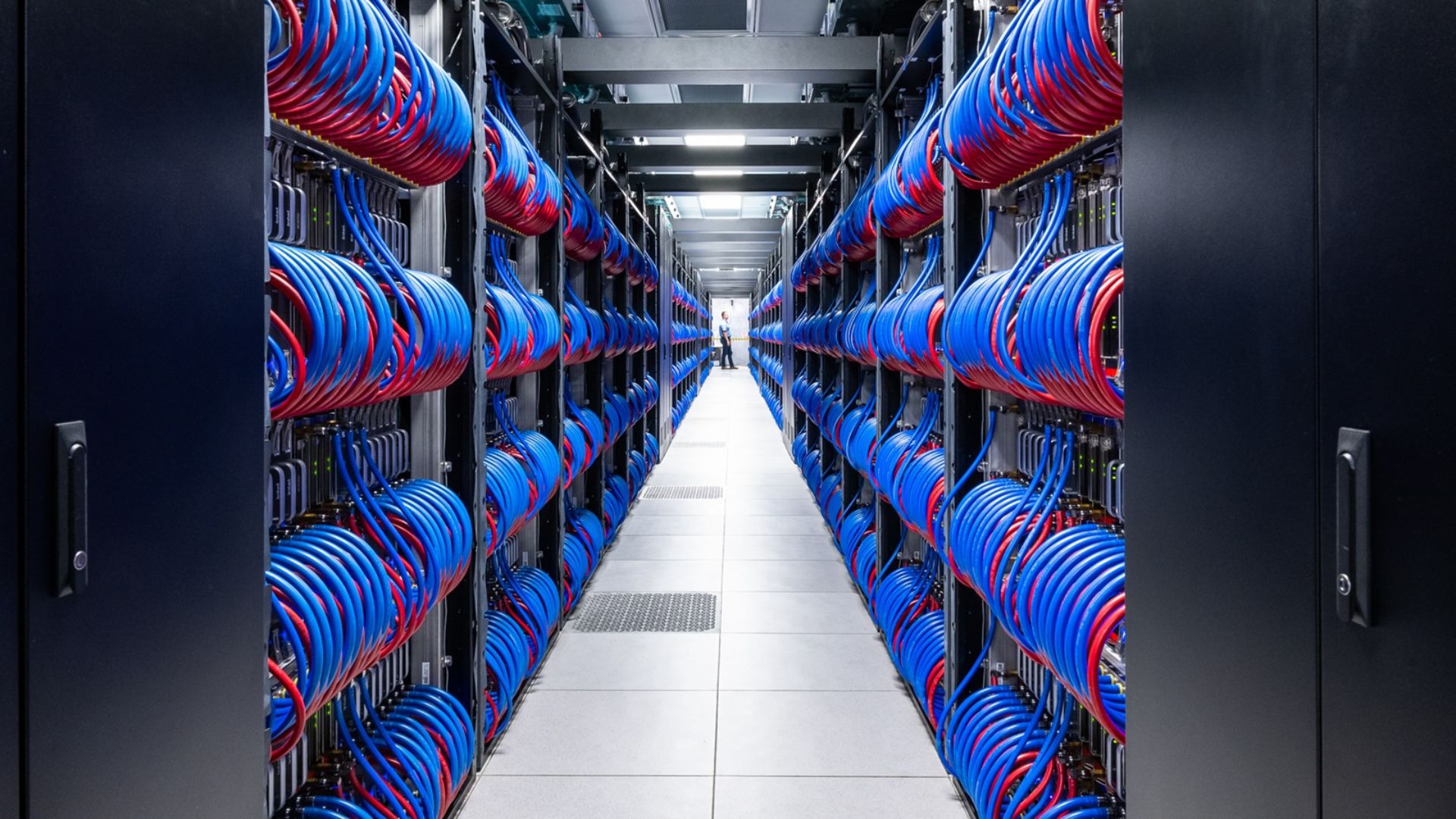 US supercomputer powers 500-times brighter X-rays to boost battery research