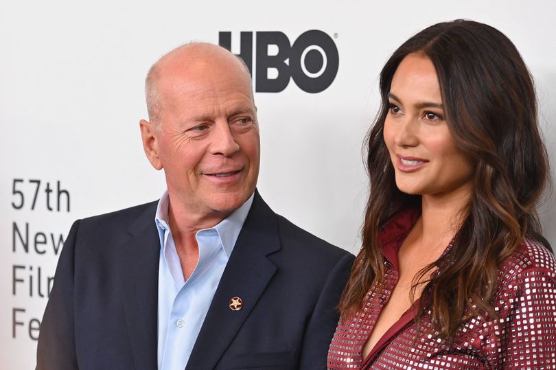Demi Moore breaks silence as Bruce Willis' wife moves him into dementia ...