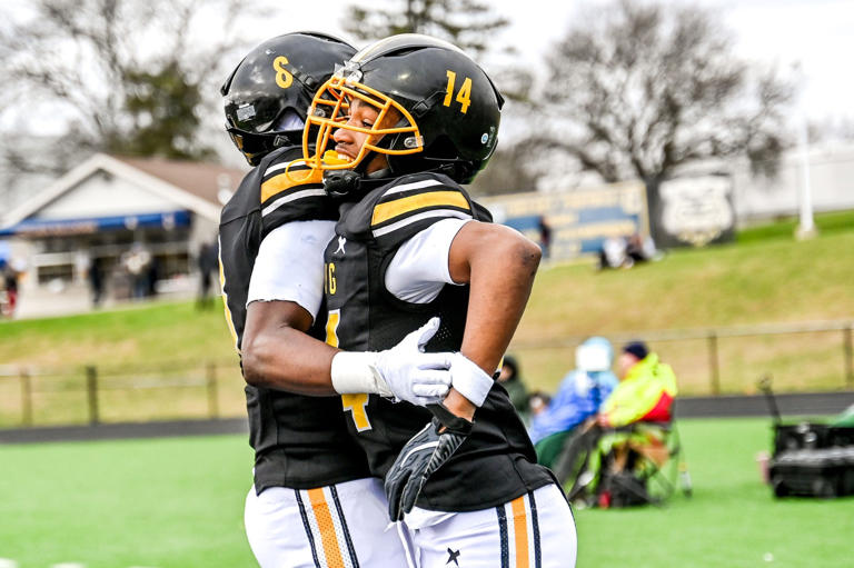 MSU football, other Big Ten team battling it out for in-state 3-star ATH