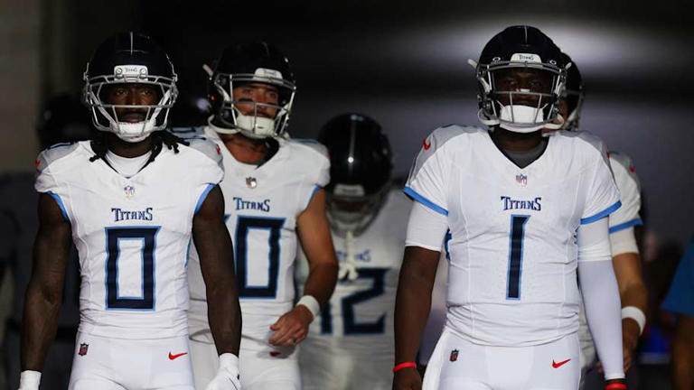 Titans Unveil Week One Uniforms