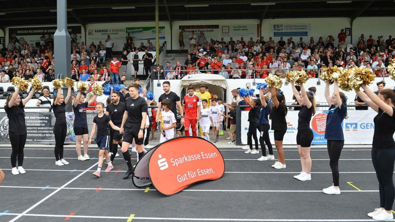 ETB SW Essen gelingt Ehrentreffer gegen 1. FC Köln - der Ticker zum ...