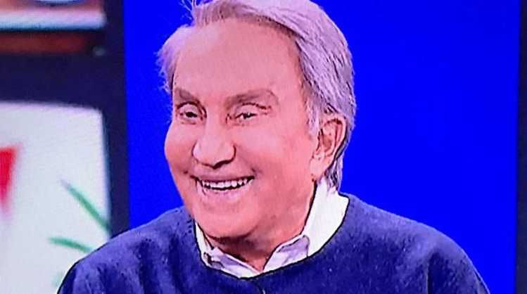 Emilio Fede e i ritocchi estetici: le sue smentite e le rivelazioni dei ...
