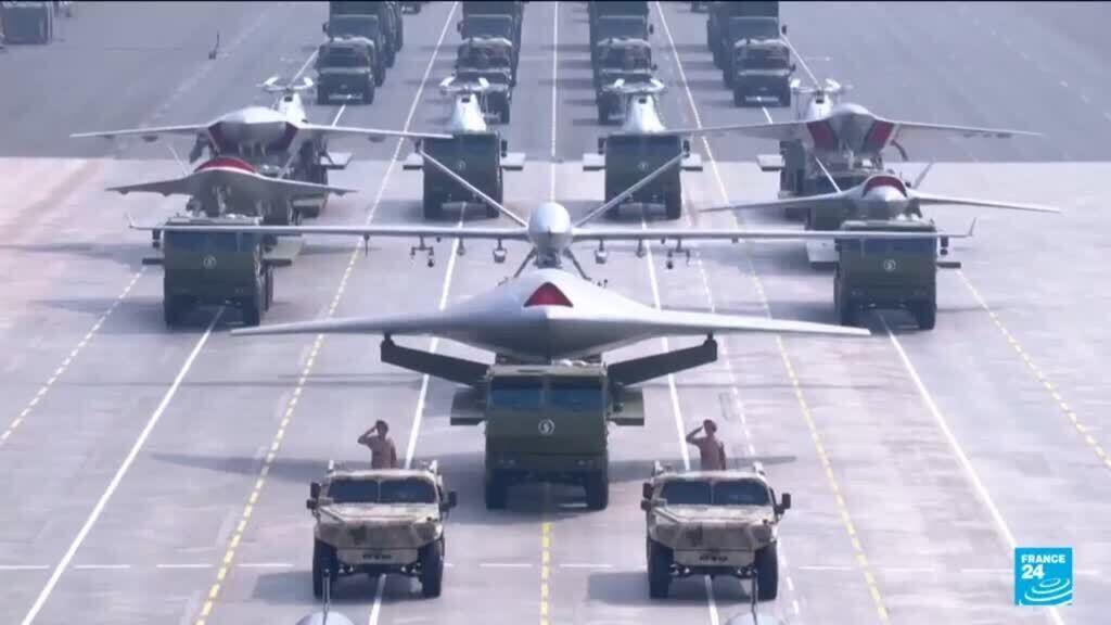 China military parade offers glimpse of country's arsenal