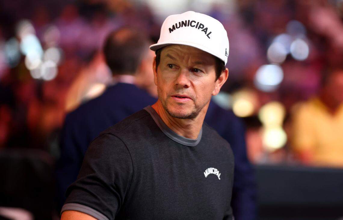 Movie star Mark Wahlberg eyes new gym in Boise area. He's just warming up