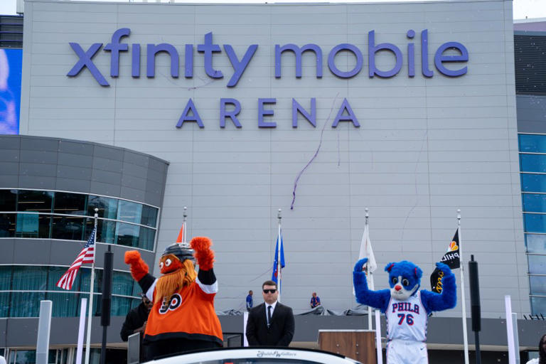 Xfinity Mobile Arena sign unveiled