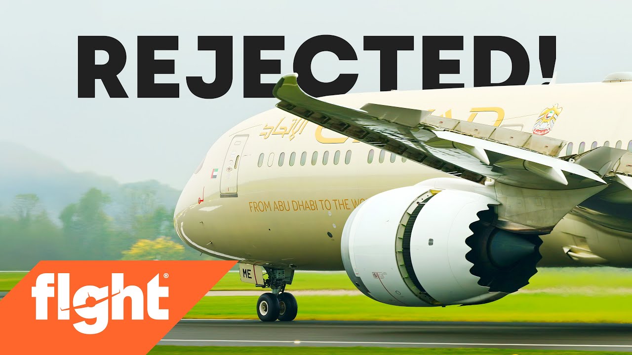 Boeing 787-10 Aborts Take-Off on Runway