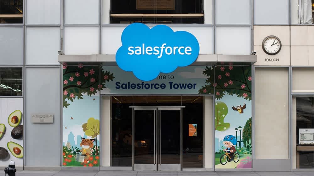 Salesforce Earnings Beat. Shares Fall On Weak Sales Outlook Amid AI ...