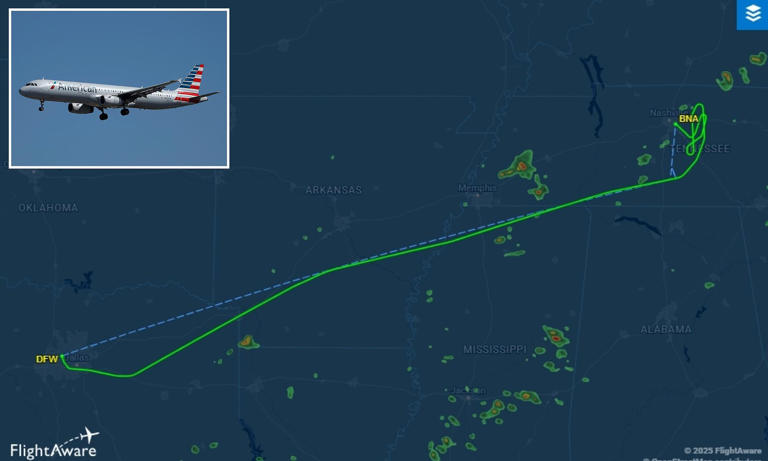 Passengers stranded as American Airlines flight is forced to divert 600 ...