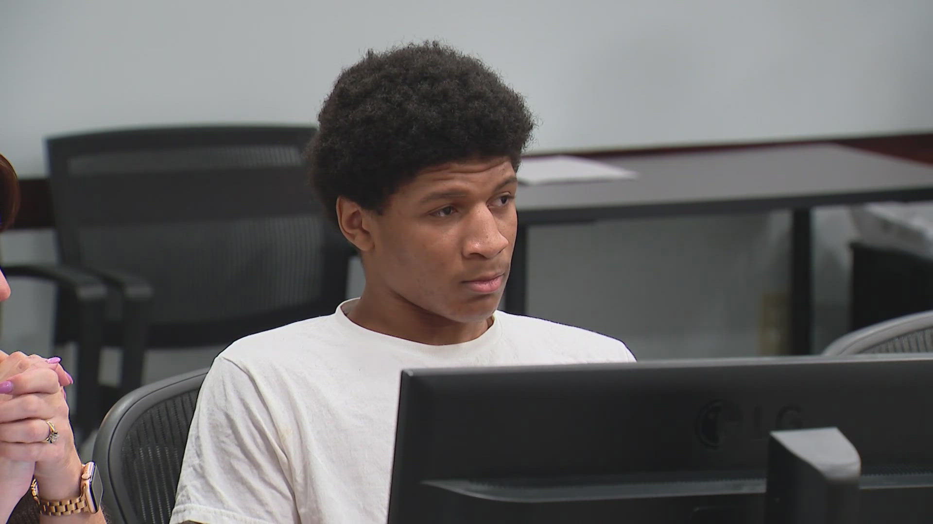 Teen charged in carjacking death of Alexa Stakely will be tried as an adult