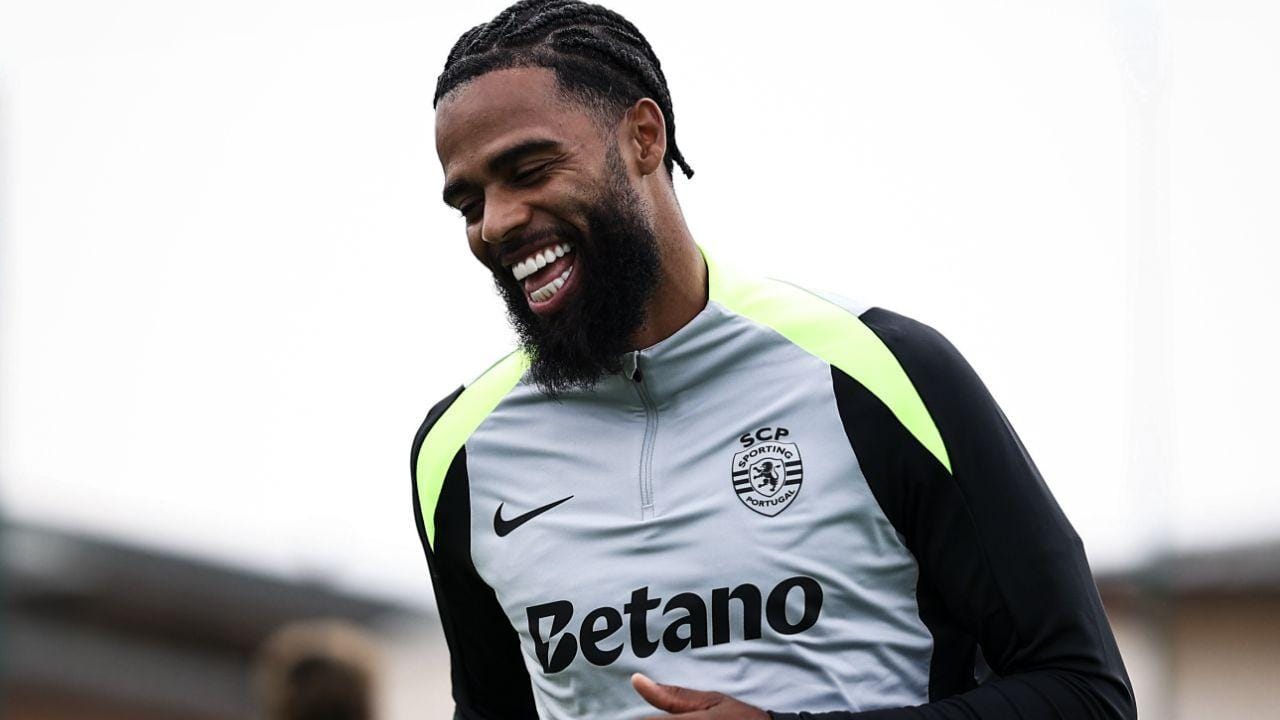 St. Juste: «Soube pelos jornais que ia para a equipa B»