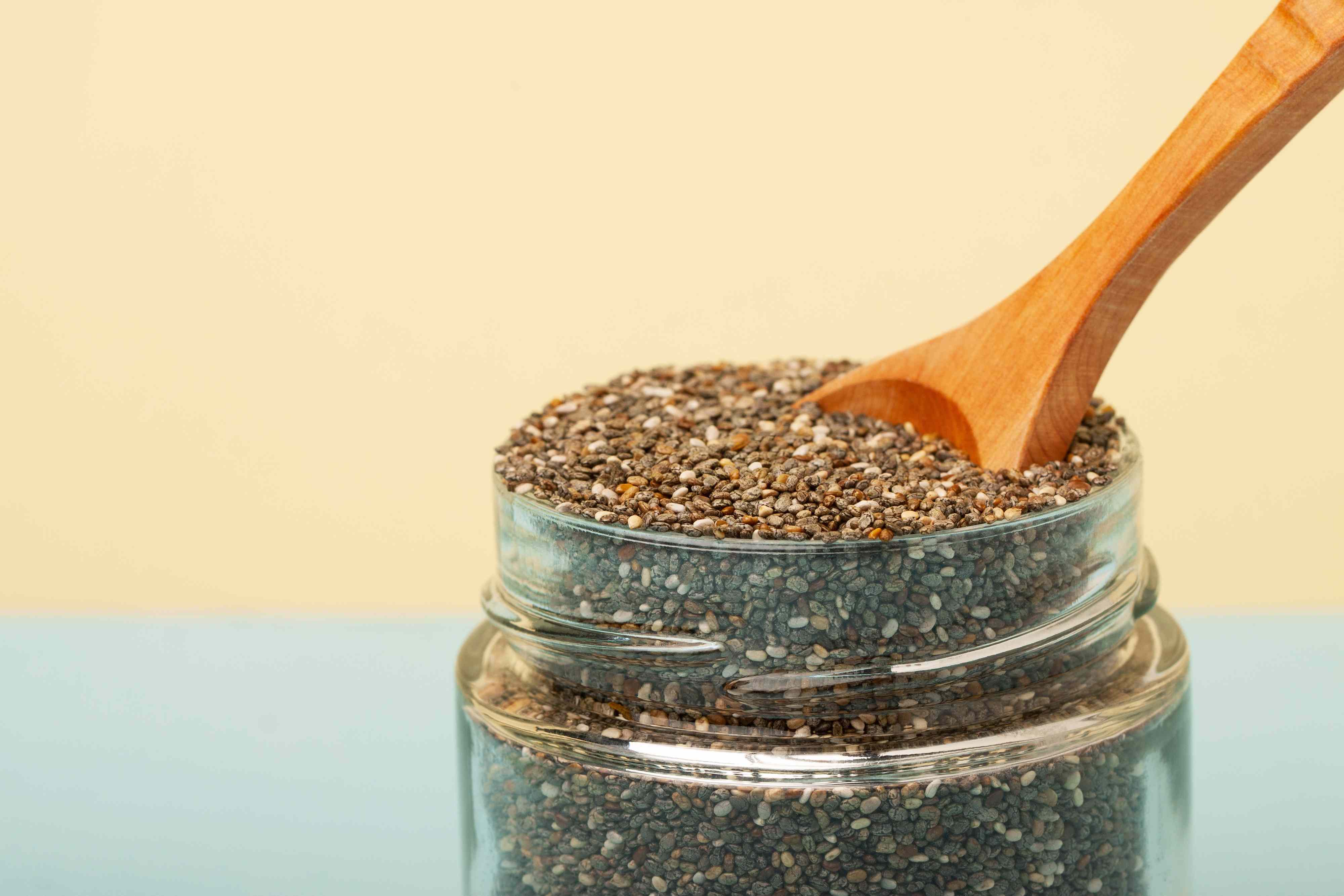 Ground vs. Whole Chia Seeds: Which Is Better for Nutrient Absorption ...