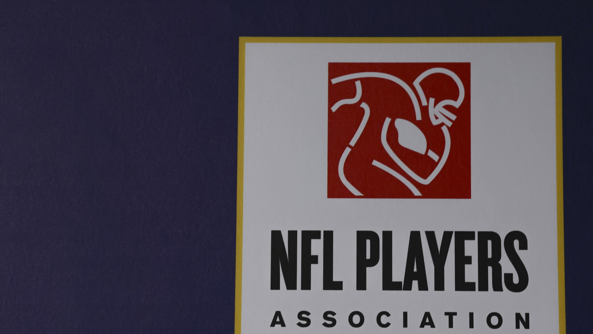 NFLPA discloses that former security officer Craig Jones intends to sue ...
