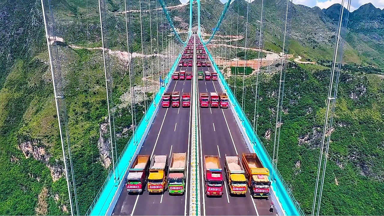 World S Tallest Bridge Passes Massive Load Test In China