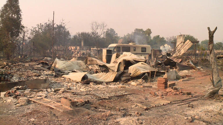 September Lightning Complex fires scorch nearly 14,000 acres in Central ...