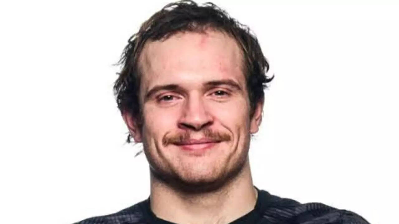 Reese Ketler paralyzed in hockey game and then hears a doctor’s message ...