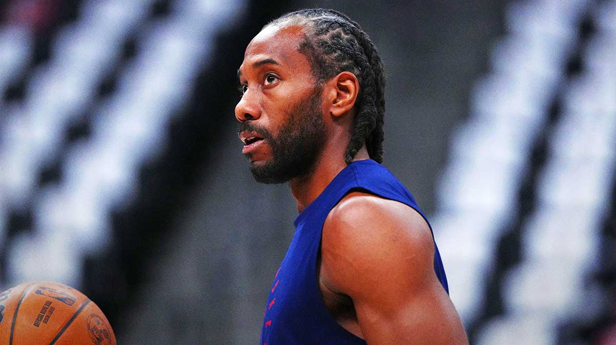 Kawhi Leonard, John Collins avoid injury, to play vs. Lakers despite ...