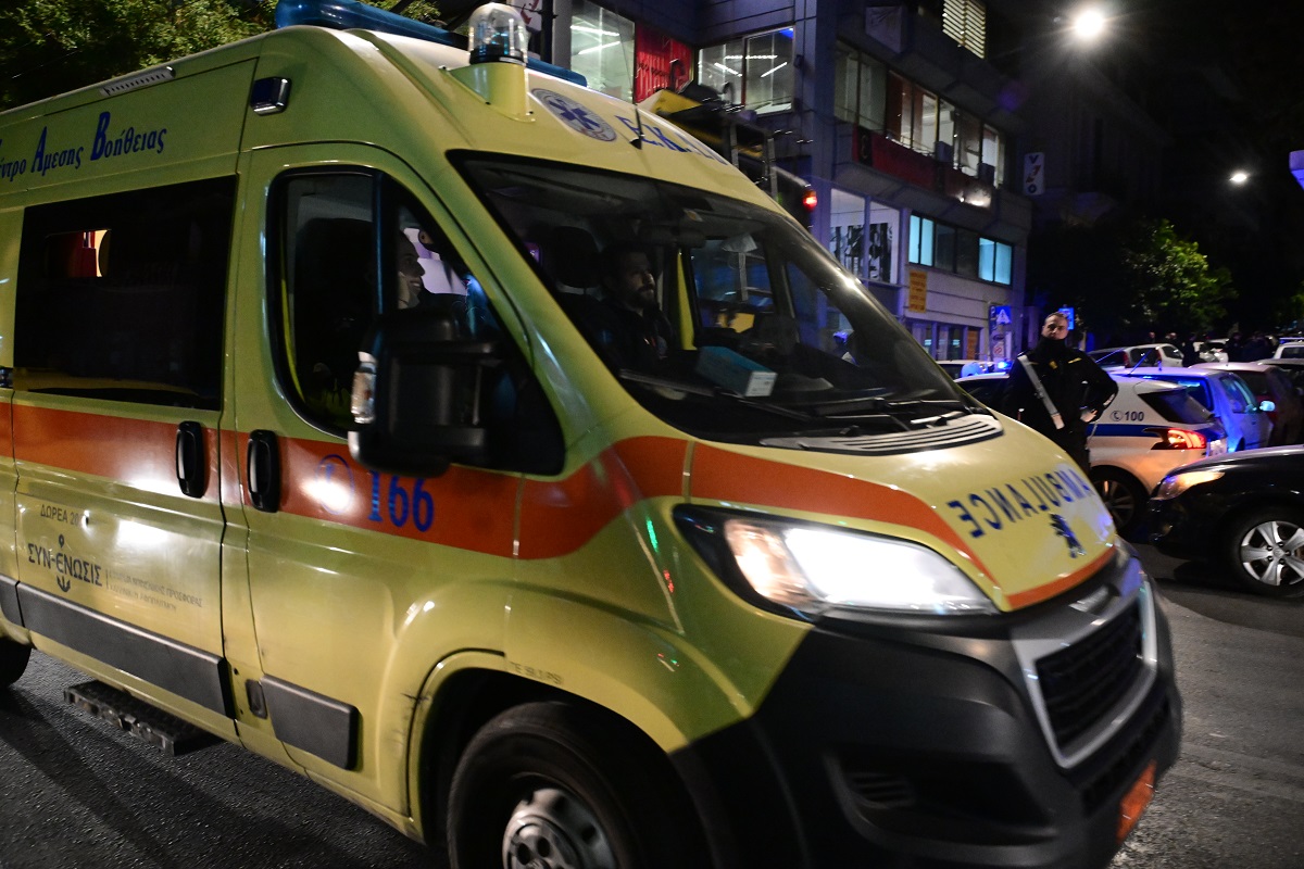 Τραγωδία στη Λεωφόρο Βουλιαγμένης – Μία νεκρή και τρεις σε κρίσιμη ...