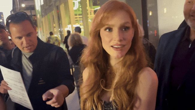 'Team Jeremiah or Team Conrad?': Jessica Chastain's Not Watching 'The ...