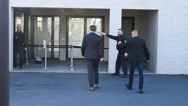 Als Krah nach "Prag" gefragt wird, kippt die Stimmung