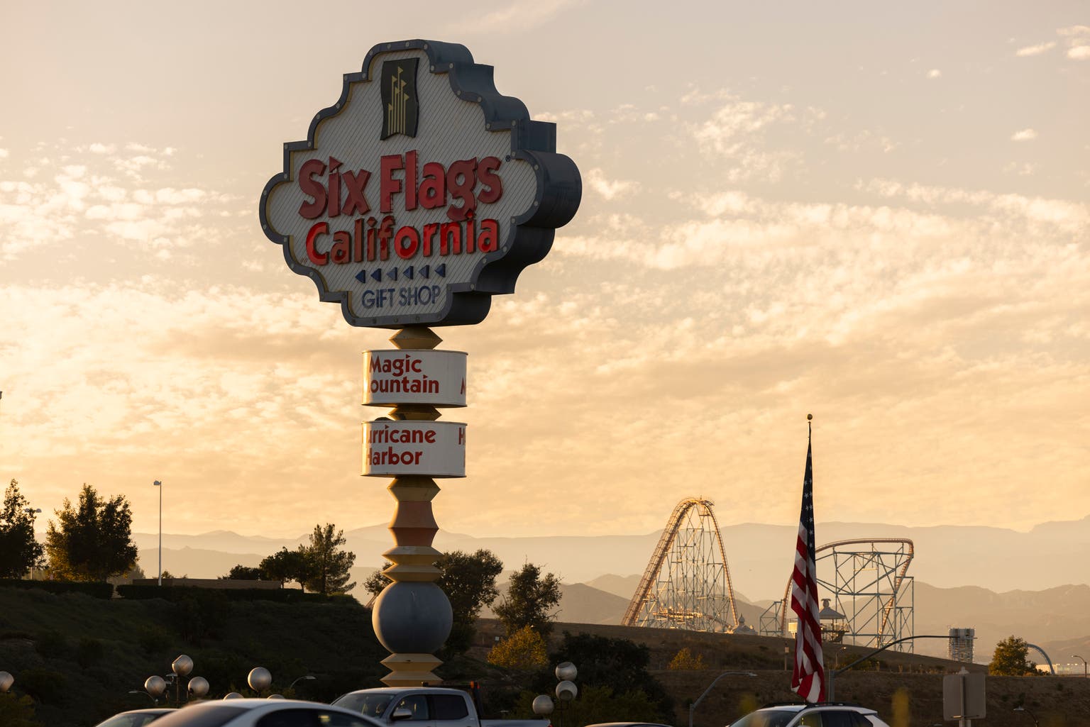 Six Flags Entertainment gains after landing bull rating from Texas Capital