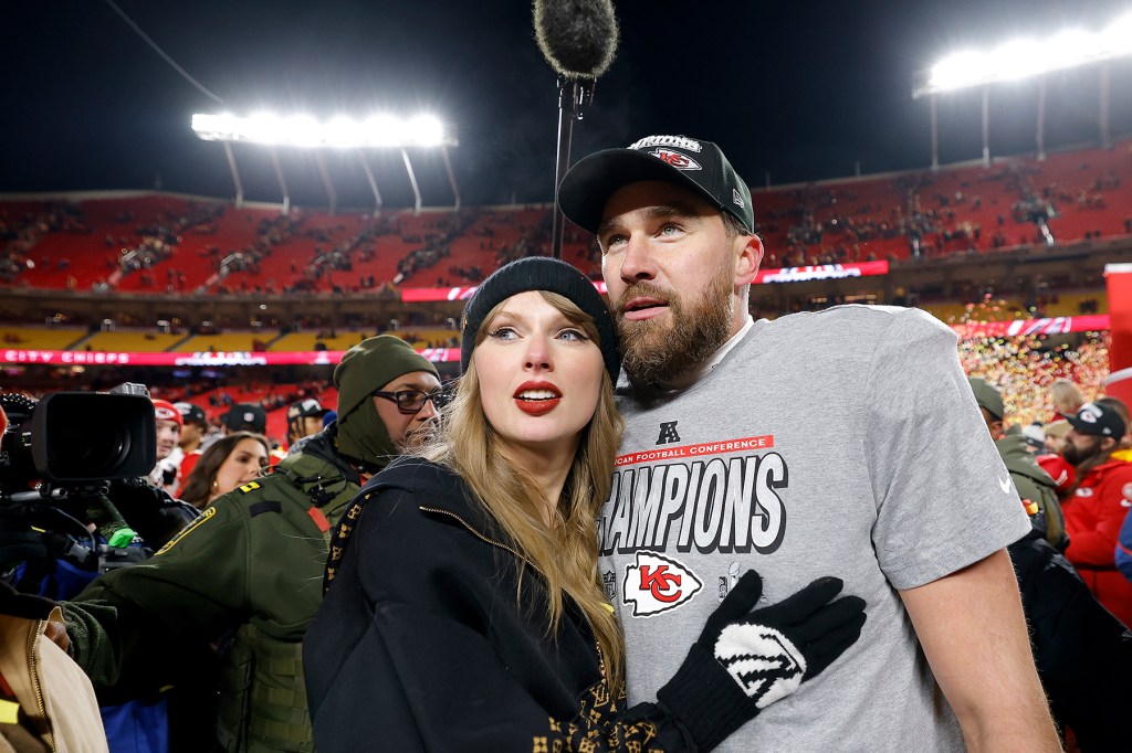 Travis Kelce Talks Proposing to Taylor Swift for the ‘Right Reasons ...