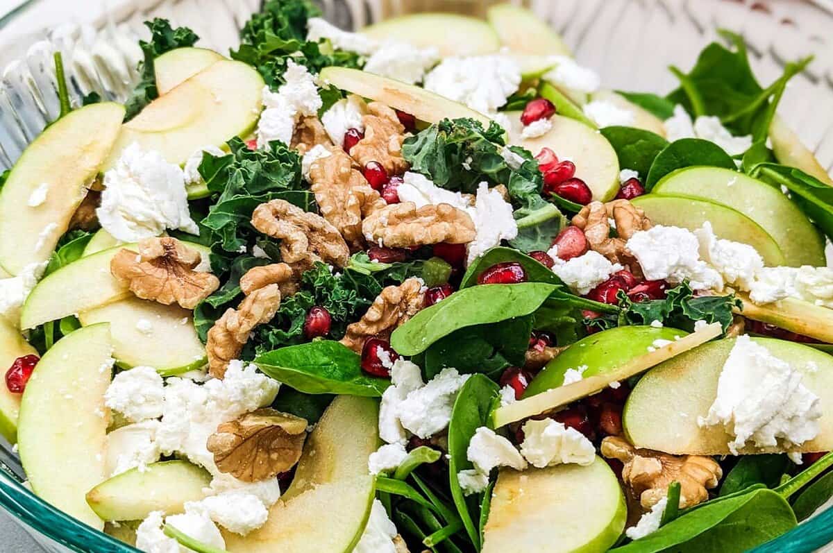 7 Best Bagged Salads to Make Lunch Less Boring