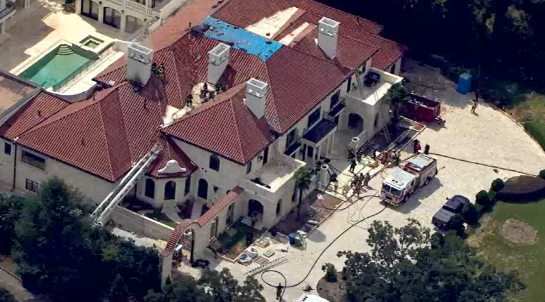 Fire reported at Buckhead mansion on West Paces Ferry Road
